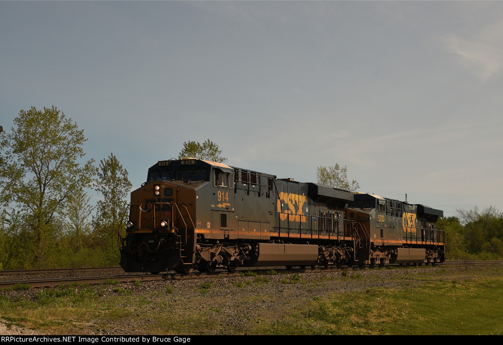 CSX 914